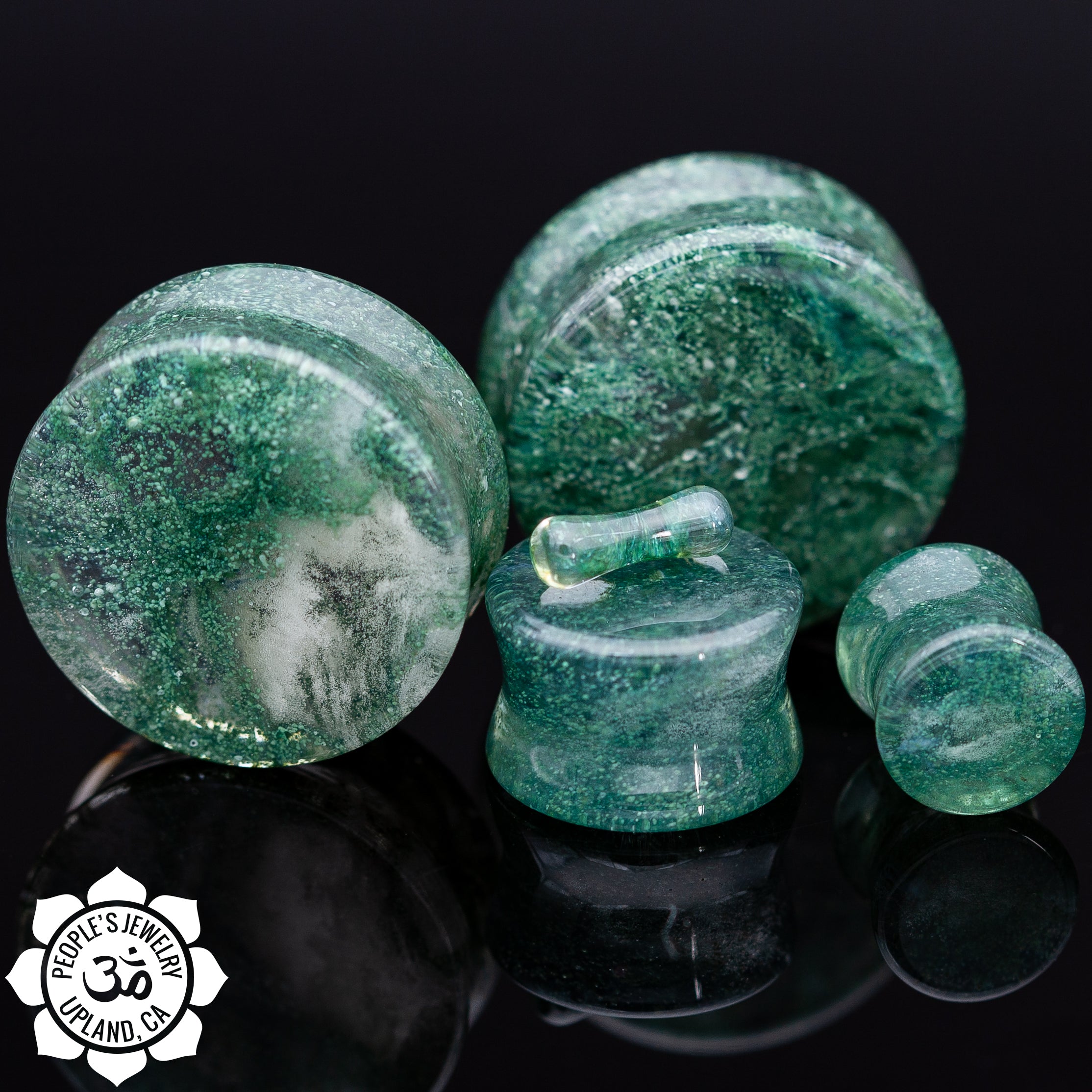 Moss Glass Plugs – Faythe In Needles